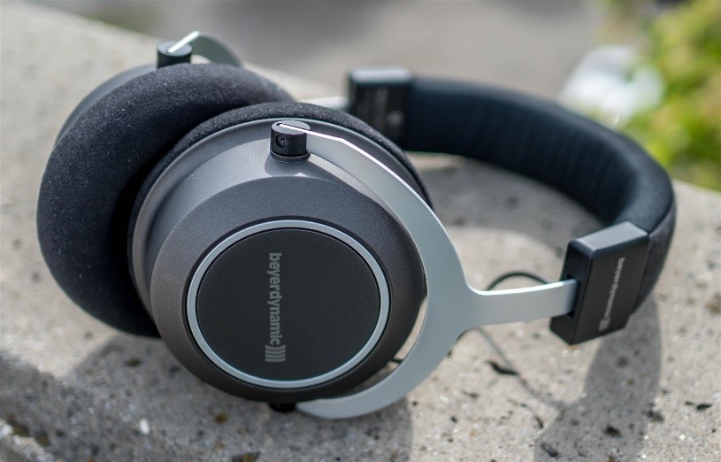 ZOOMB - BuyDig.com Blog